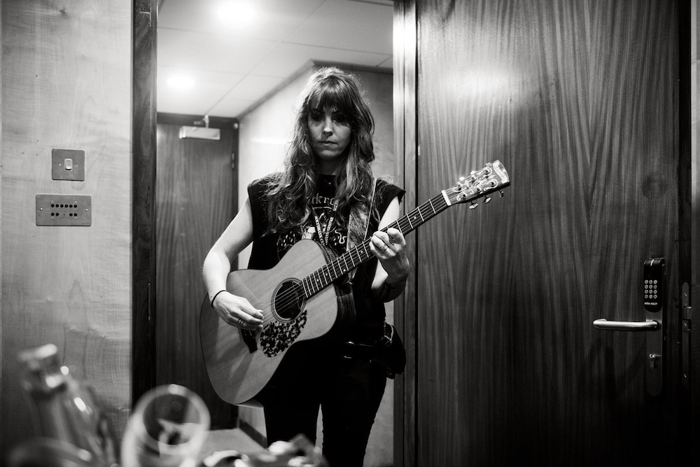 Emma Ruth Rundle unveils new song, “Staying Power”